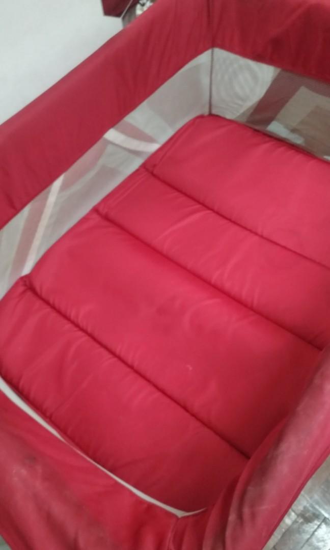 Giant Carrier Geoffrey Crib/Playpen (Red), Babies & Kids, Baby Nursery ...