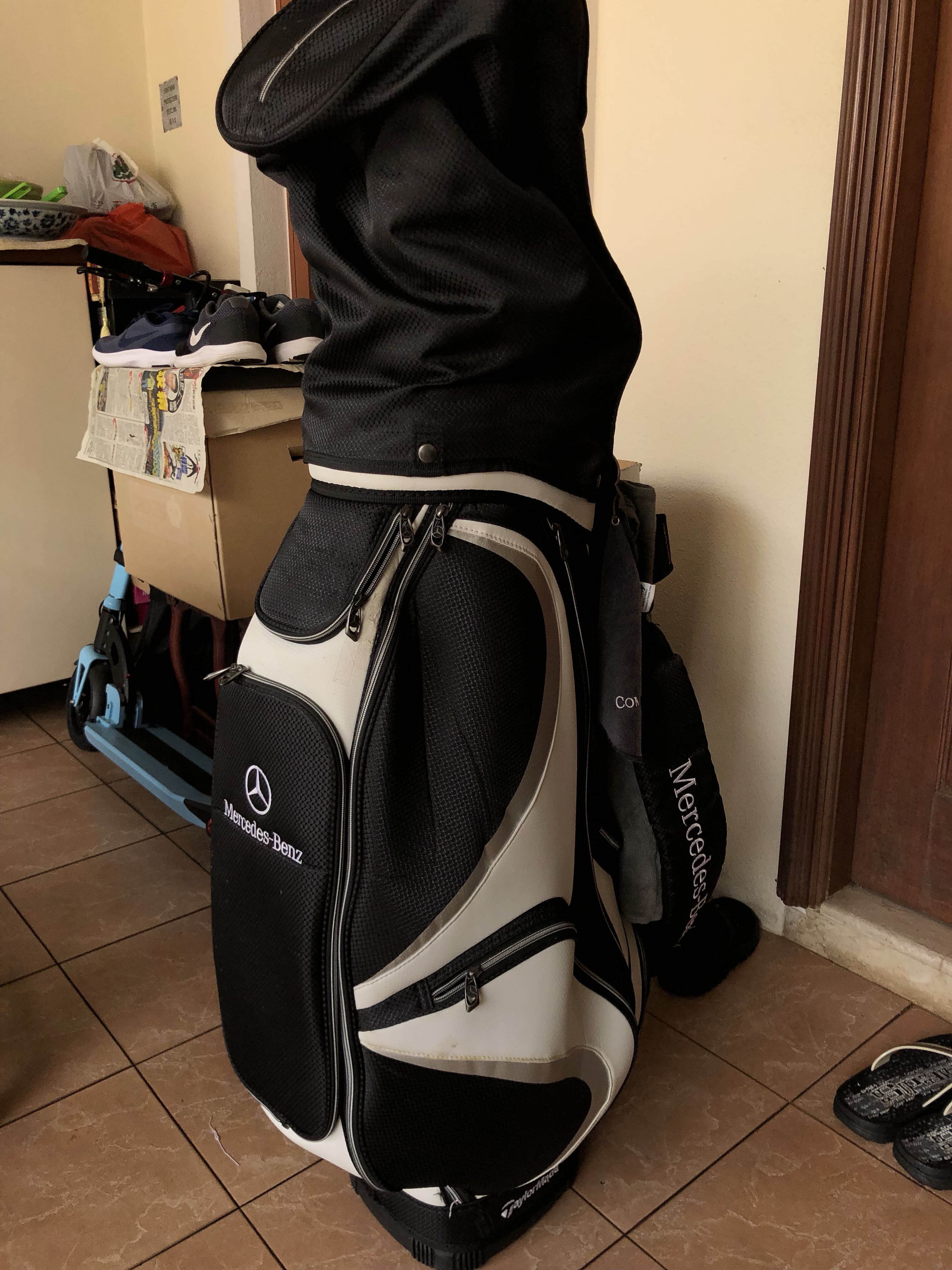 Mercedes Golf Bag, Sports Equipment, Sports & Games, Golf on Carousell