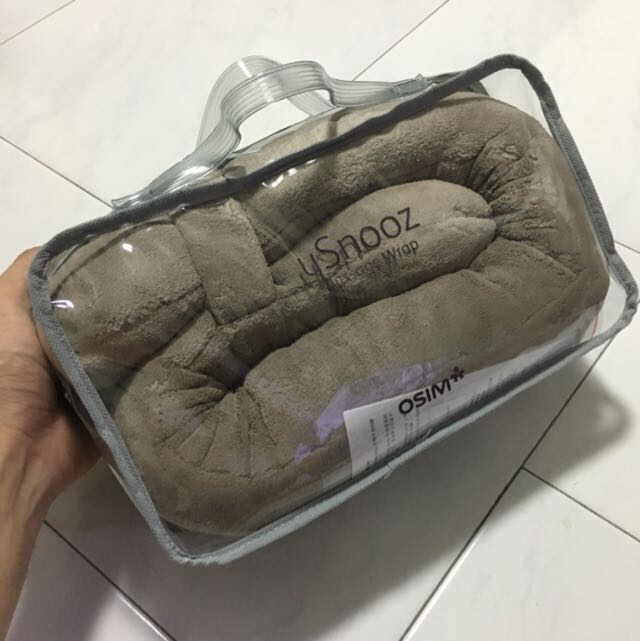 OSIM uSnooz Massage Wrap (Neck Pillow), Health & Nutrition, Massage ...