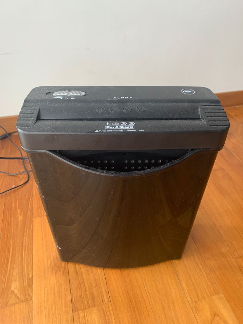 Paper shredder, Hobbies & Toys, Stationery & Craft, Stationery & School ...