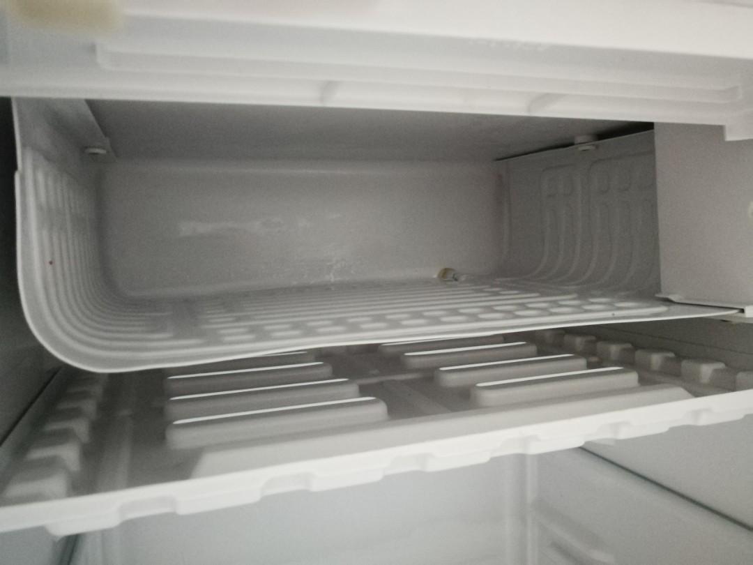 Perfect Condition 2nd Hand Akira Fridge, TV & Home Appliances, Kitchen ...