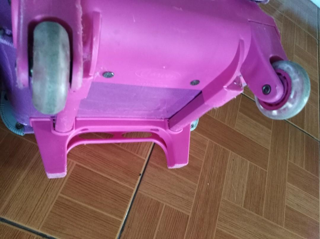 Robby Rabbit School Bag stroller Used, Babies & Kids, Going Out ...