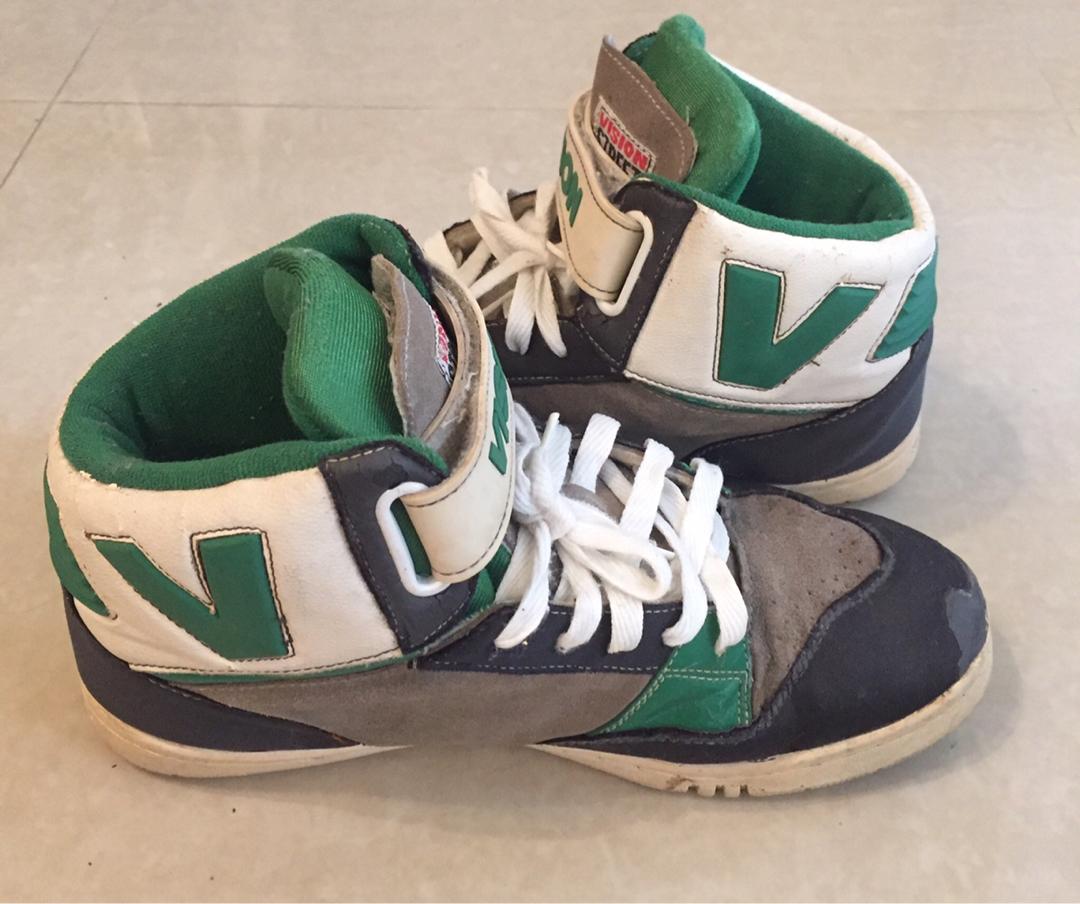 Vision Street Wear 14000 Skateboarding Shoes, Men's Fashion, Footwear ...