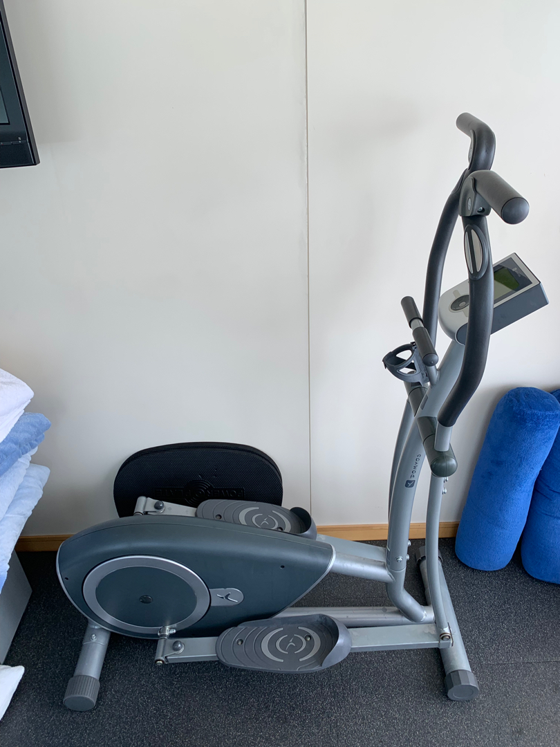 Elliptical, Sports Equipment, Exercise & Fitness, Cardio & Fitness ...