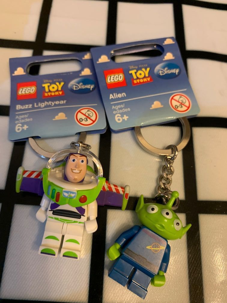 Lego Toy story keychain巴斯光年Buzz Lightyear 三眼仔Little Green Man鎖匙扣, 興趣及遊戲 ...