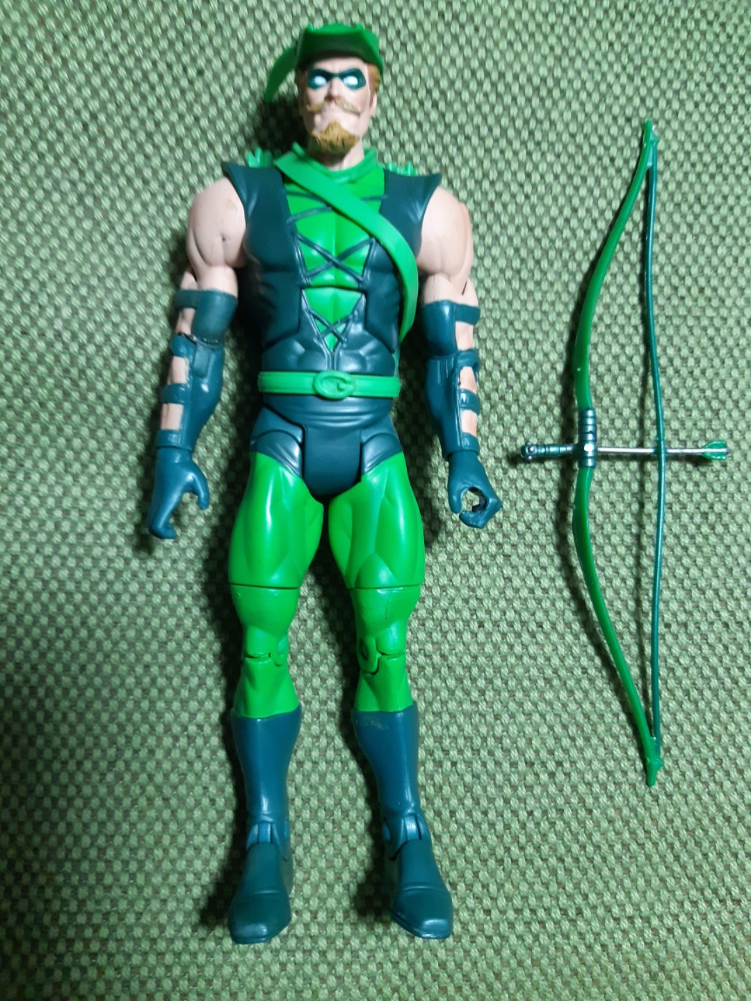 Mattel DCUC Green Arrow JLA NOT Marvel Motuc Toy Biz Deathstroke Batman ...