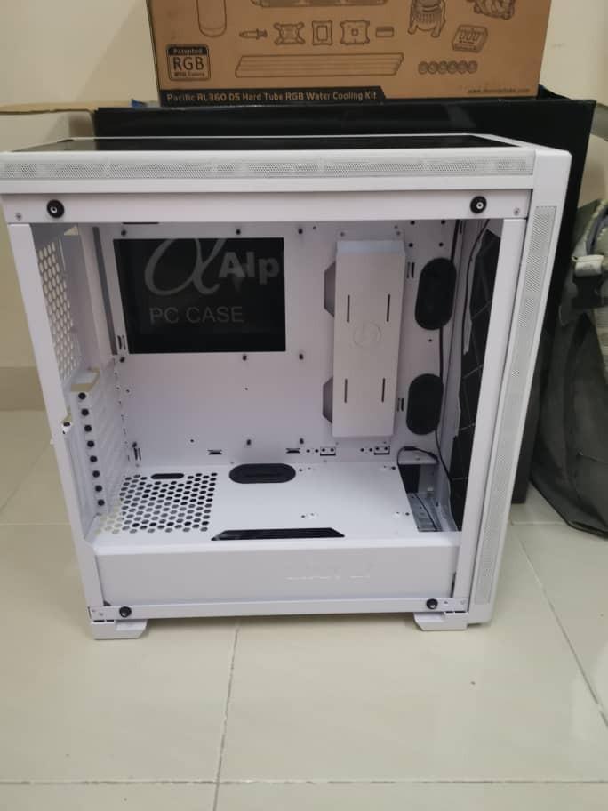 Pc case Lian li Alpha 550, Computers & Tech, Parts & Accessories, Computer Parts on Carousell