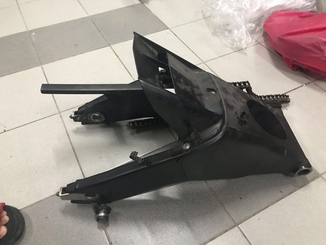 R6 swing arm, Motorcycles, Motorcycle Accessories on Carousell