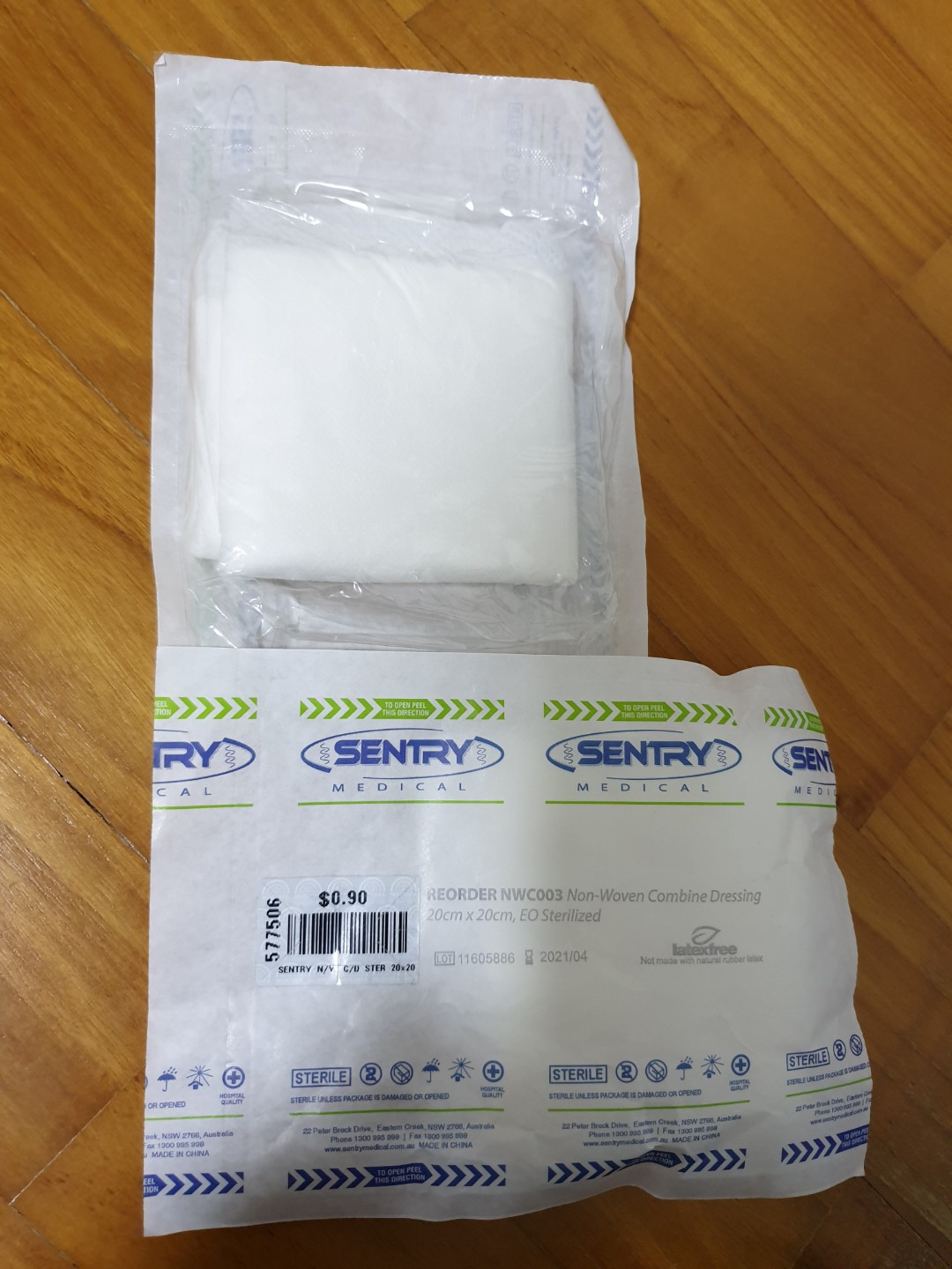 Sterile gamgee wound dressing, 20cmX20cm, Everything Else on Carousell