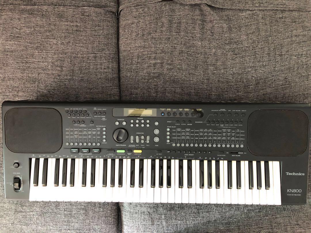 Technics KN800 keyboard syhthesizer complete with duffel cover, power ...
