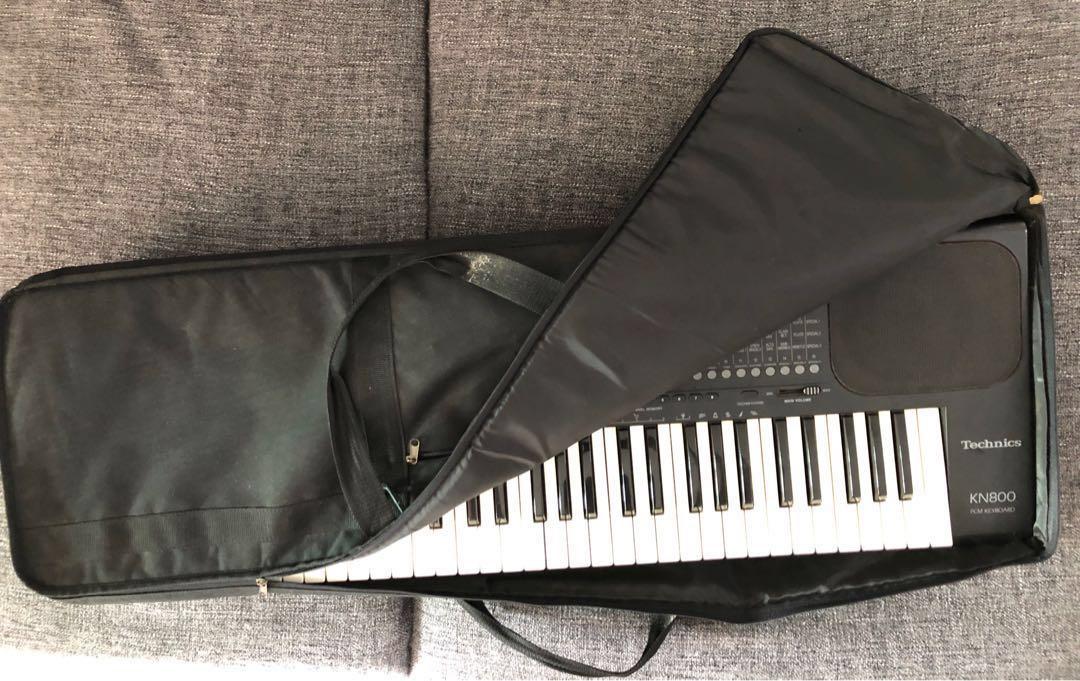 Technics KN800 keyboard syhthesizer complete with duffel cover, power ...