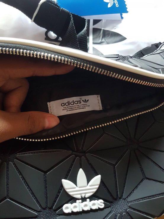 Adidas Waist Bag Iseey Miyake Hitam, Fesyen Pria, Tas & Dompet , Tas ...