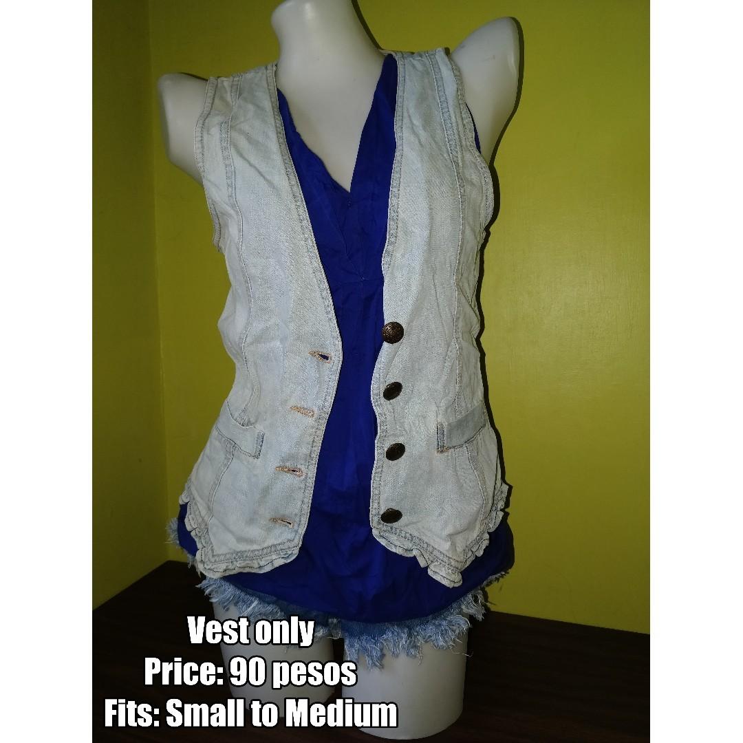 Light Colored Denim Vest with Vintage Buttons, Women's Fashion, Tops ...