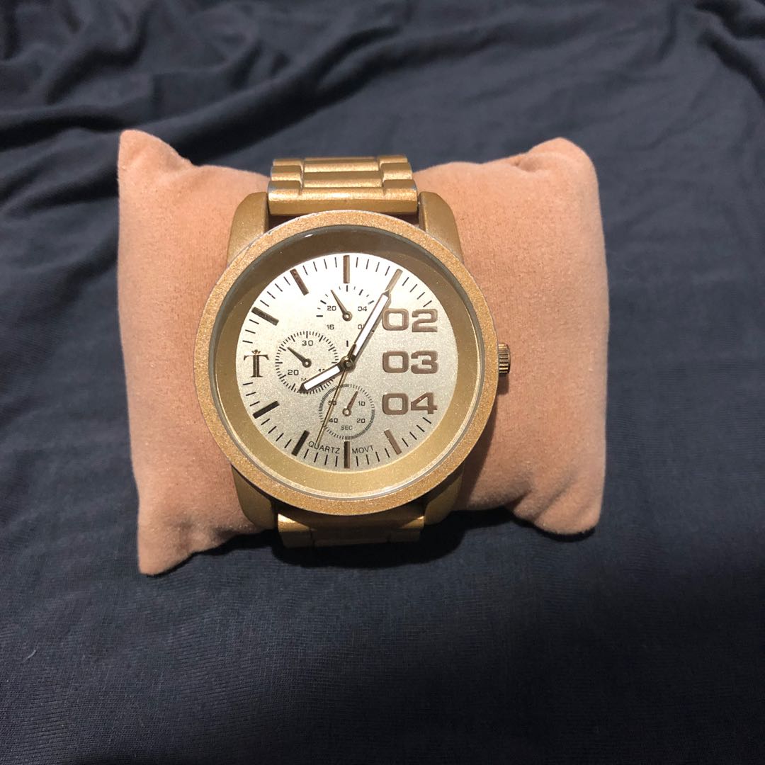 FREE!!!! TOMATO gold watch, Women's Fashion, Watches & Accessories ...