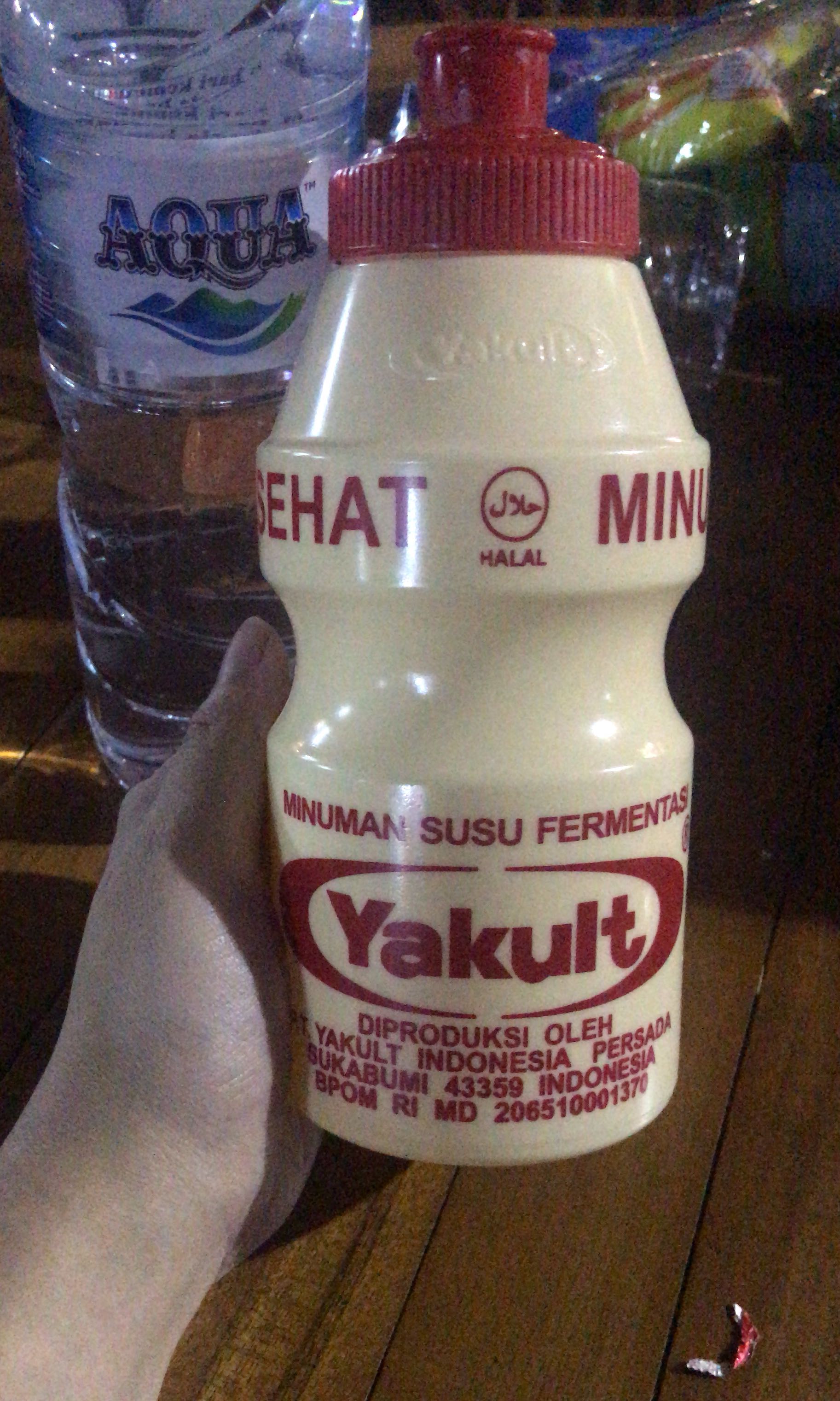 Botol Yakult, Perabotan Rumah di Carousell