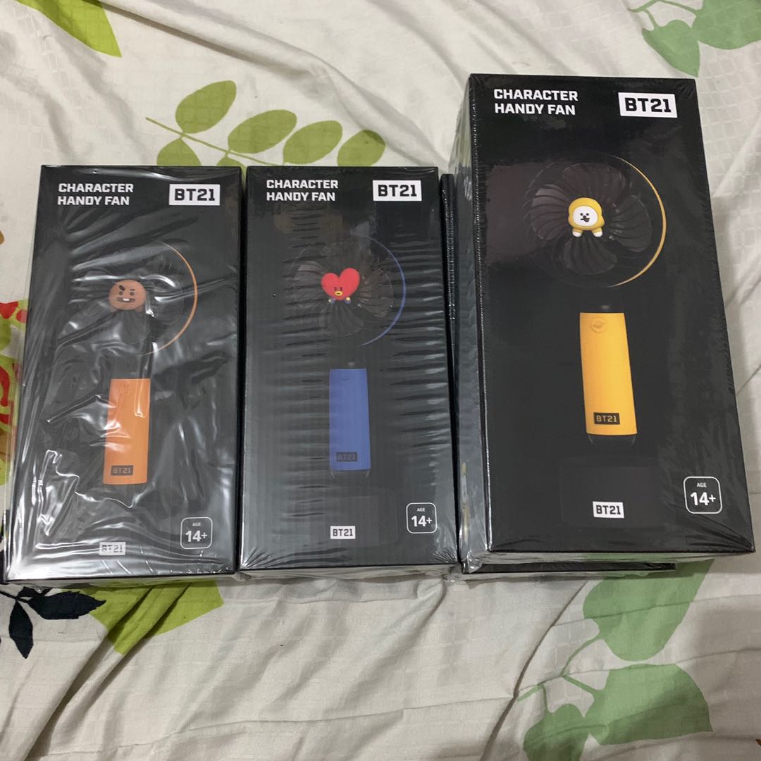 BT21 Character Fan, Hobbies & Toys, Memorabilia & Collectibles, Fan ...