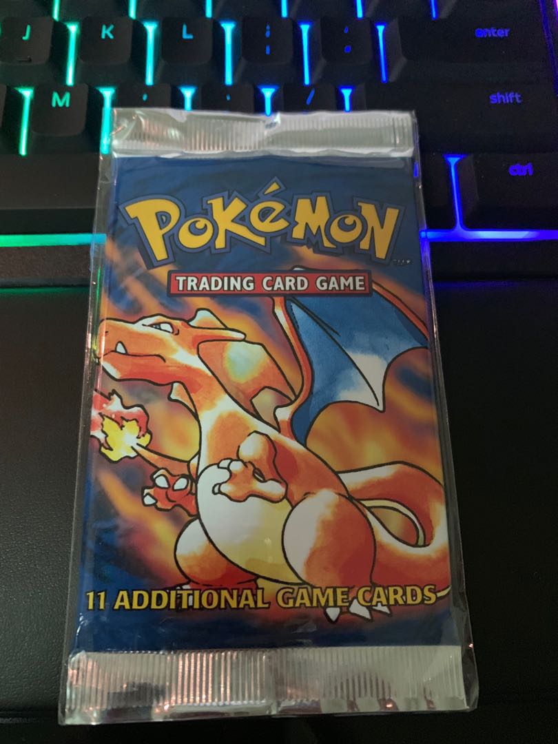 Pokemon UK Base Set Charizard Artwork Pack (Heavy), Hobbies & Toys ...