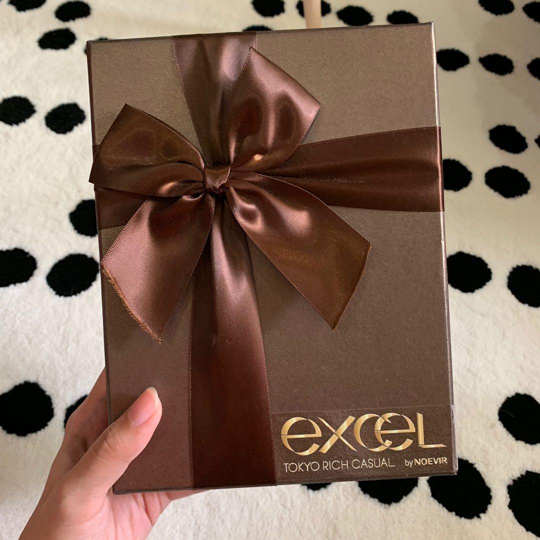 5-in-1 Excel Makeup Gift Box, Women's Fashion, Jewelry & Organisers ...
