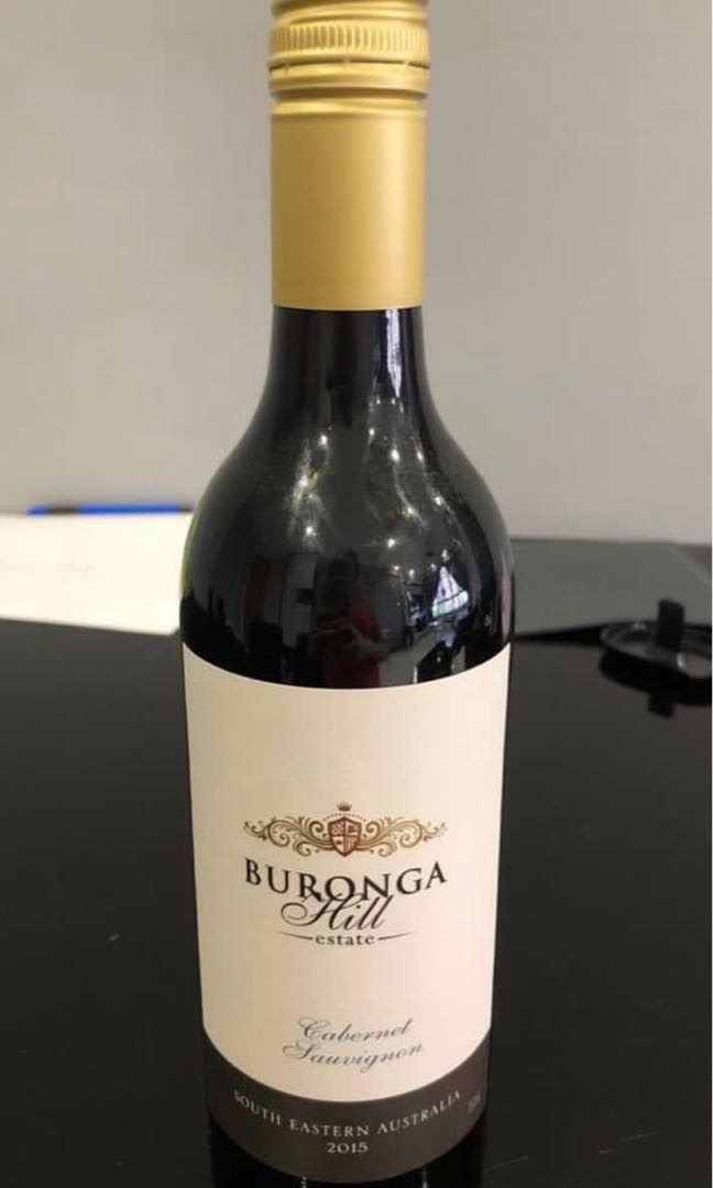 Buronga Red Wine, Food & Drinks, Alcoholic Beverages on Carousell