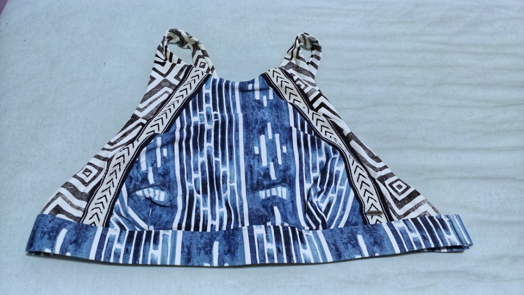 Rip Curl Moon Tide Crop Bikini Top * halter top, Women's Fashion ...