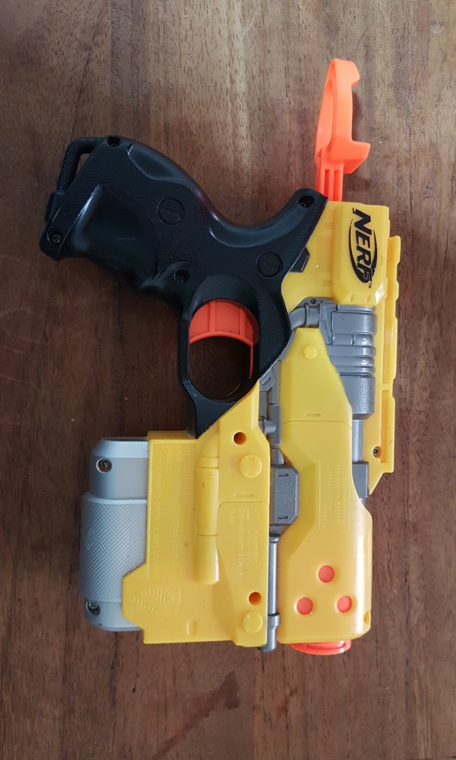 Vintage Nerf Gun, Hobbies & Toys, Toys & Games on Carousell