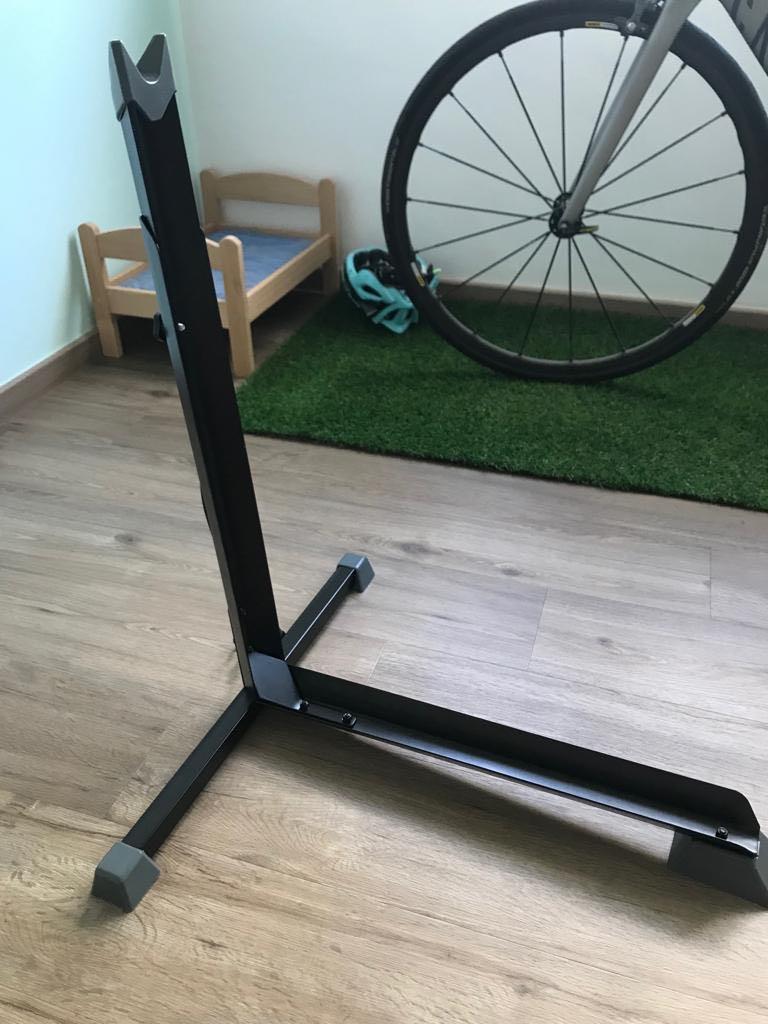 [brand new] Upright vertical bike stand 20”-29”, Sports Equipment ...