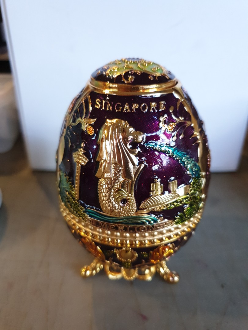 SINGAPORE EDITION CITY EGG, Hobbies & Toys, Memorabilia & Collectibles ...