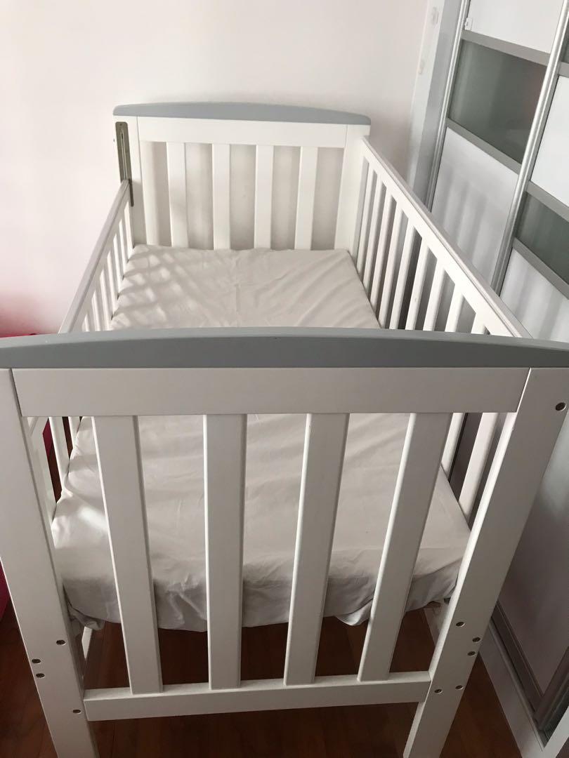 Convertible baby cot, Babies & Kids, Baby Nursery & Kids Furniture ...