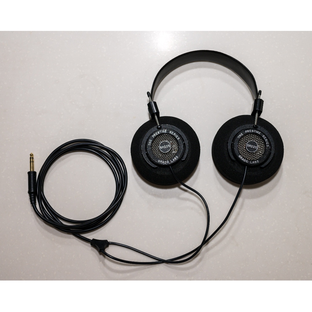Grado SR225, Audio, Headphones & Headsets on Carousell