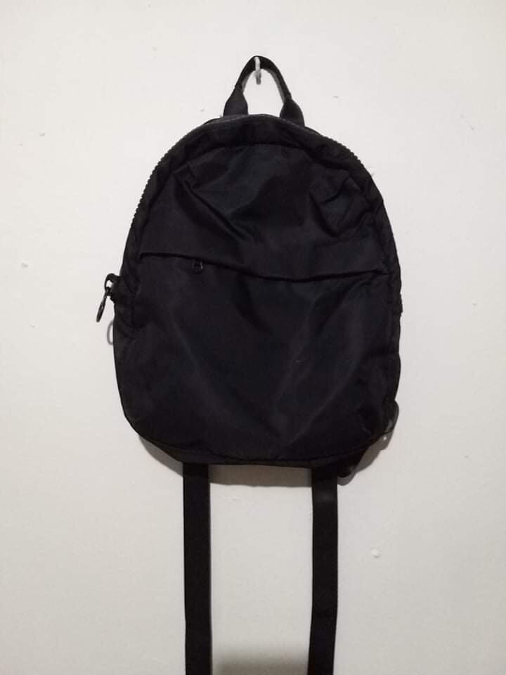Mini plain black backpack, Women's Fashion, Bags & Wallets, Backpacks ...