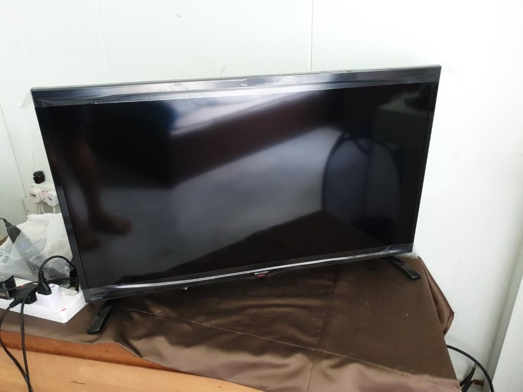 Sharp 32" LED HDMI Tv, TV & Home Appliances, TV & Entertainment, TV on ...
