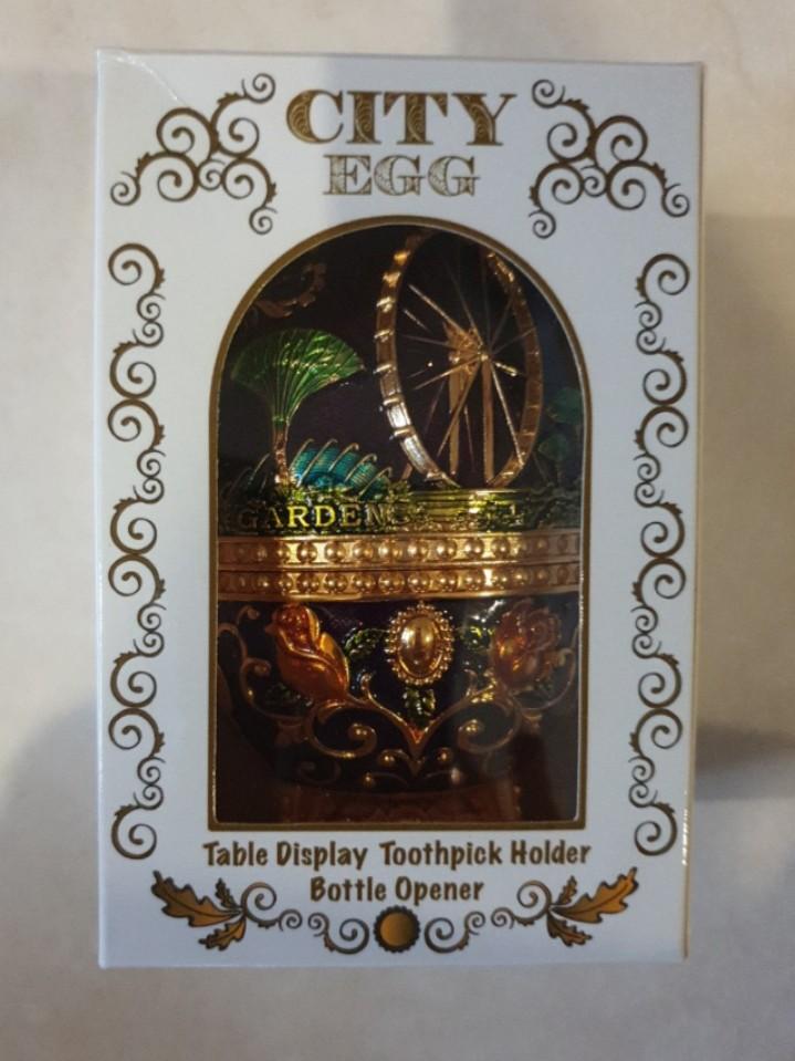 SINGAPORE EDITION CITY EGG, Hobbies & Toys, Memorabilia & Collectibles ...