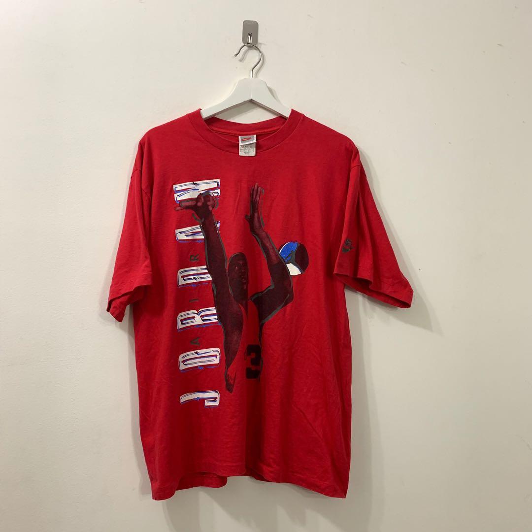 VINTAGE NIKE JORDAN RED TAG TSHIRT, Men's Fashion, Tops & Sets, Tshirts ...