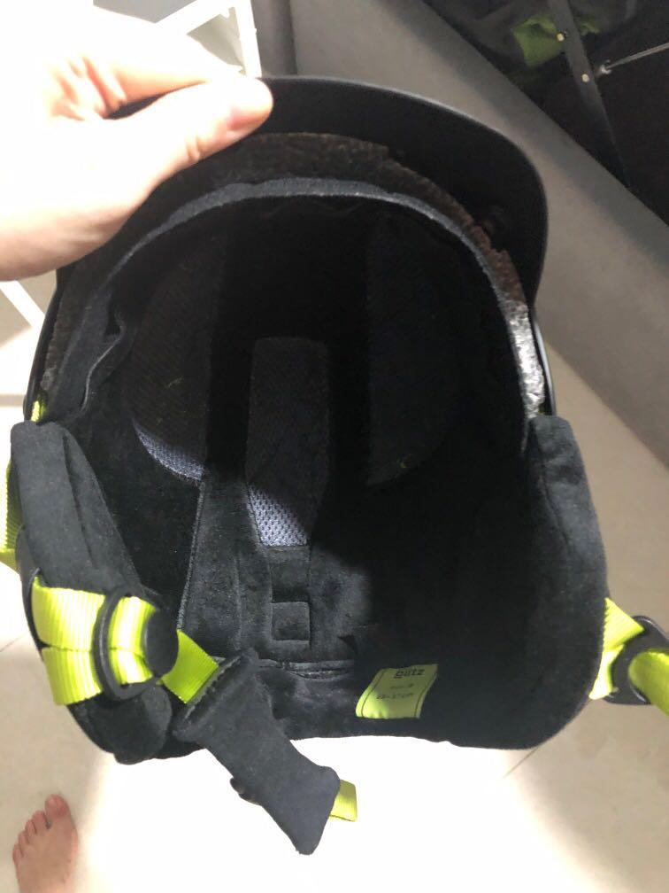 Anon Blitz Helmet - Cracked Black Snowboard Ski Helmet, Sports ...