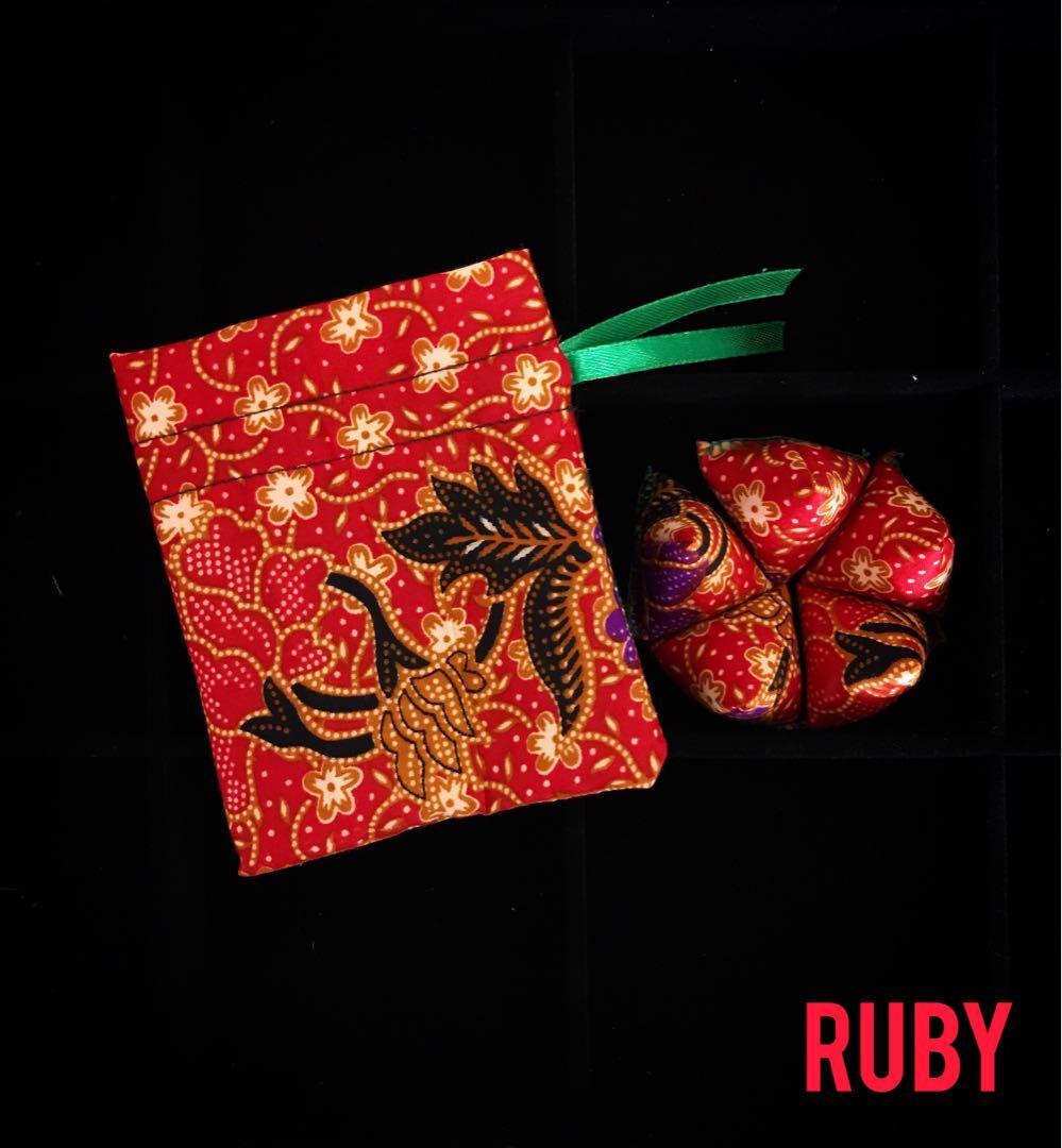 Batik Batu Seremban, Hobbies & Toys, Collectibles & Memorabilia ...