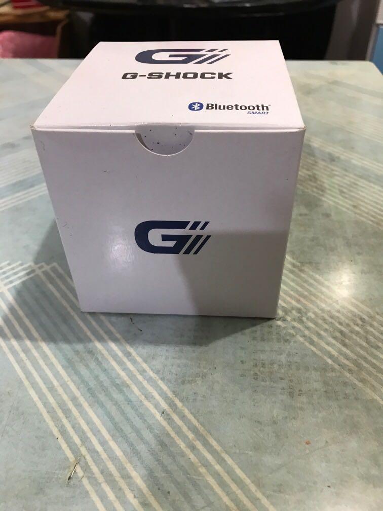 Casio G-shock G-mix 珍珠白 藍芽功能, 名牌, 手錶 - Carousell