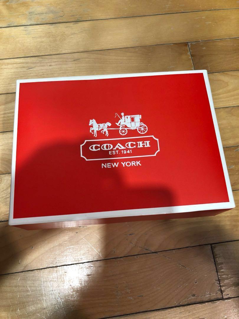 Coach Make up pouch, Luxury, Bags & Wallets on Carousell