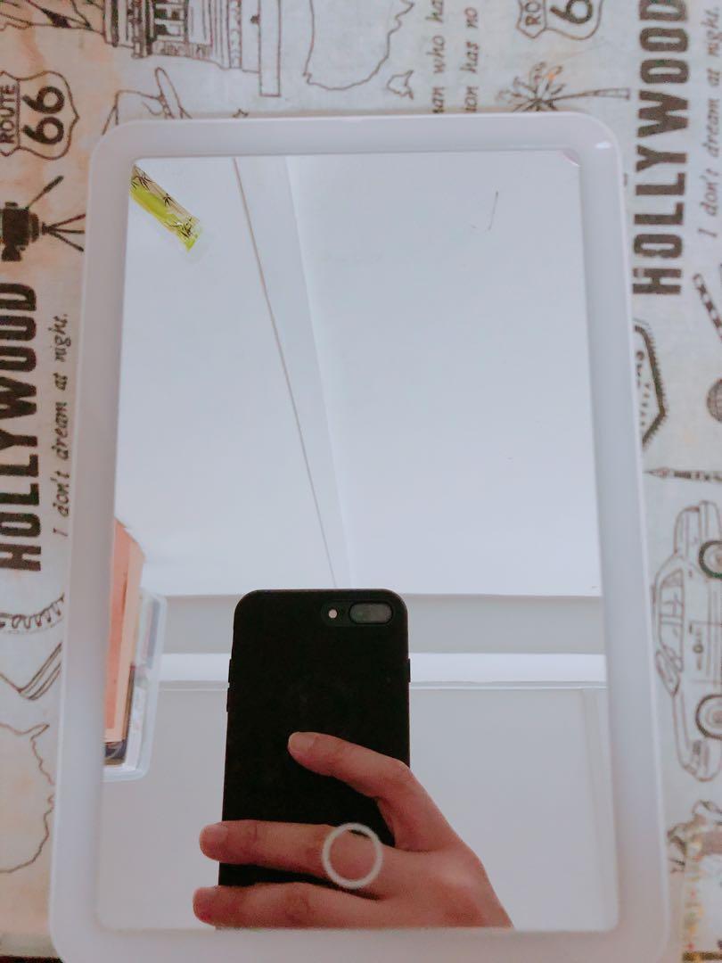 Miniso Compact mirror with Light, Furniture & Home Living, Lighting ...