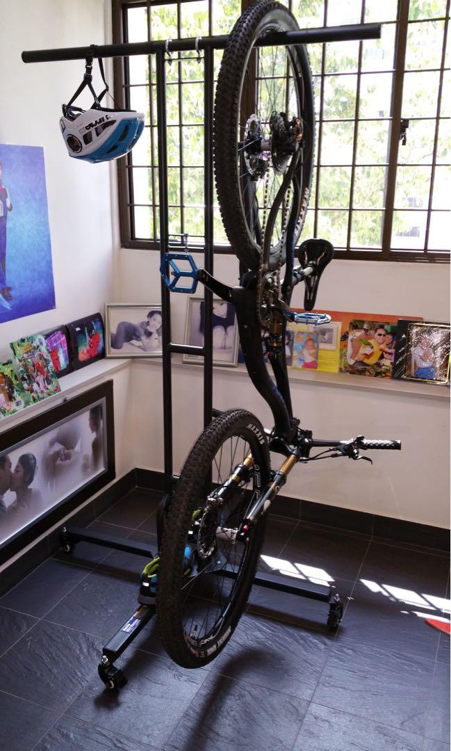 Mobile Bike Rack, Sports Equipment, Bicycles & Parts, Bicycles on Carousell
