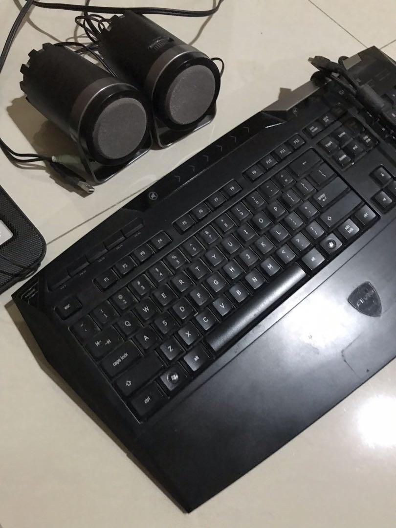paket bekas keyboard gigabyte K8100,speaker altec lansing,mouse dell ...