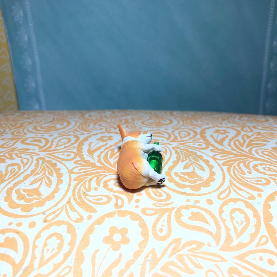 Corgi Dog Figurine -Drunk Corgi Hugging a Beer Bottle, Hobbies & Toys ...