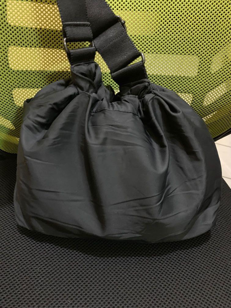 Kamp new york drawstring sling bag, Women's Fashion, Bags & Wallets ...