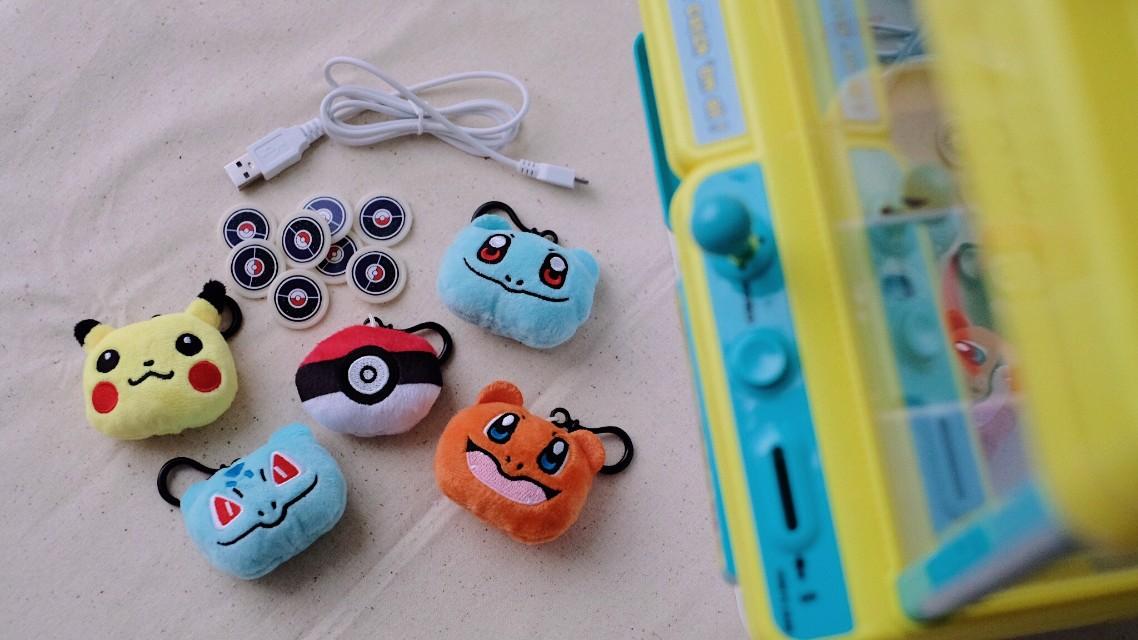 POKEMON THEMED (Design A) USB CLAW MACHINE/CANDY GRABBER, Hobbies ...