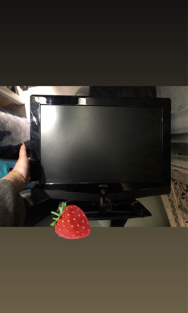 Akira LCD TV, TV & Home Appliances, TV & Entertainment, TV on Carousell