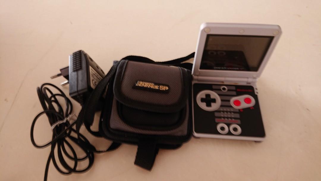 Gameboy Advance SP special edition (Working), Video Gaming, Video Game ...