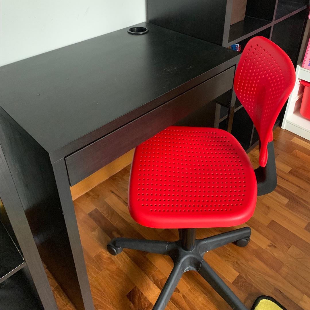 IKEA Alrik swivel chair (red) - $15, Furniture & Home Living, Furniture ...