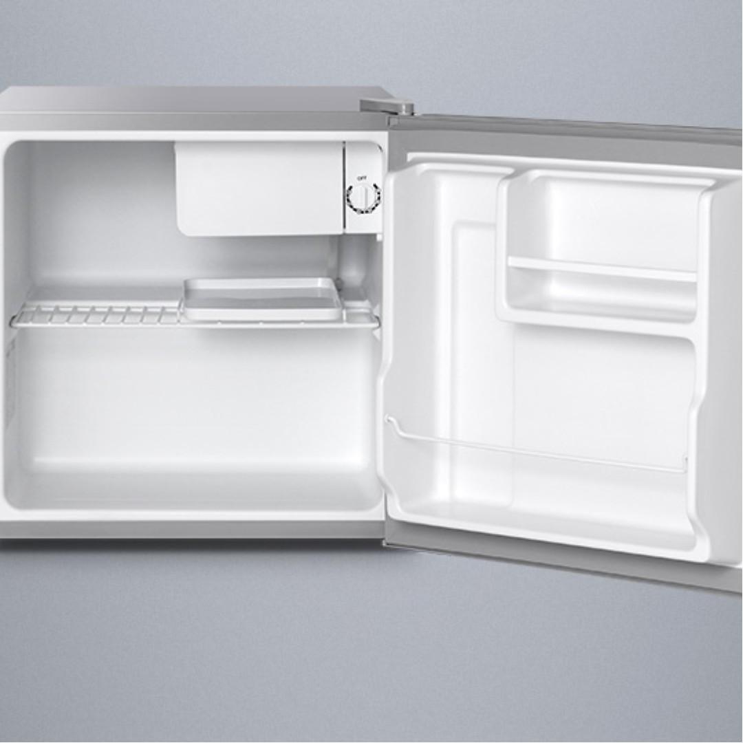 (35) Inventor Mini Fridge 42L, Black, A++ Energy Savings, Ideal for ...