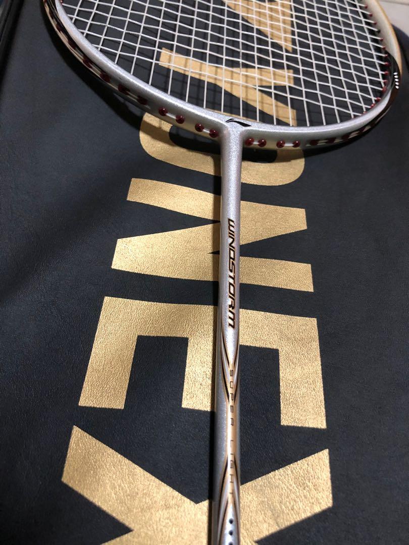 Lining Windstorm Superlight 300, Sports Equipment, Sports & Games ...