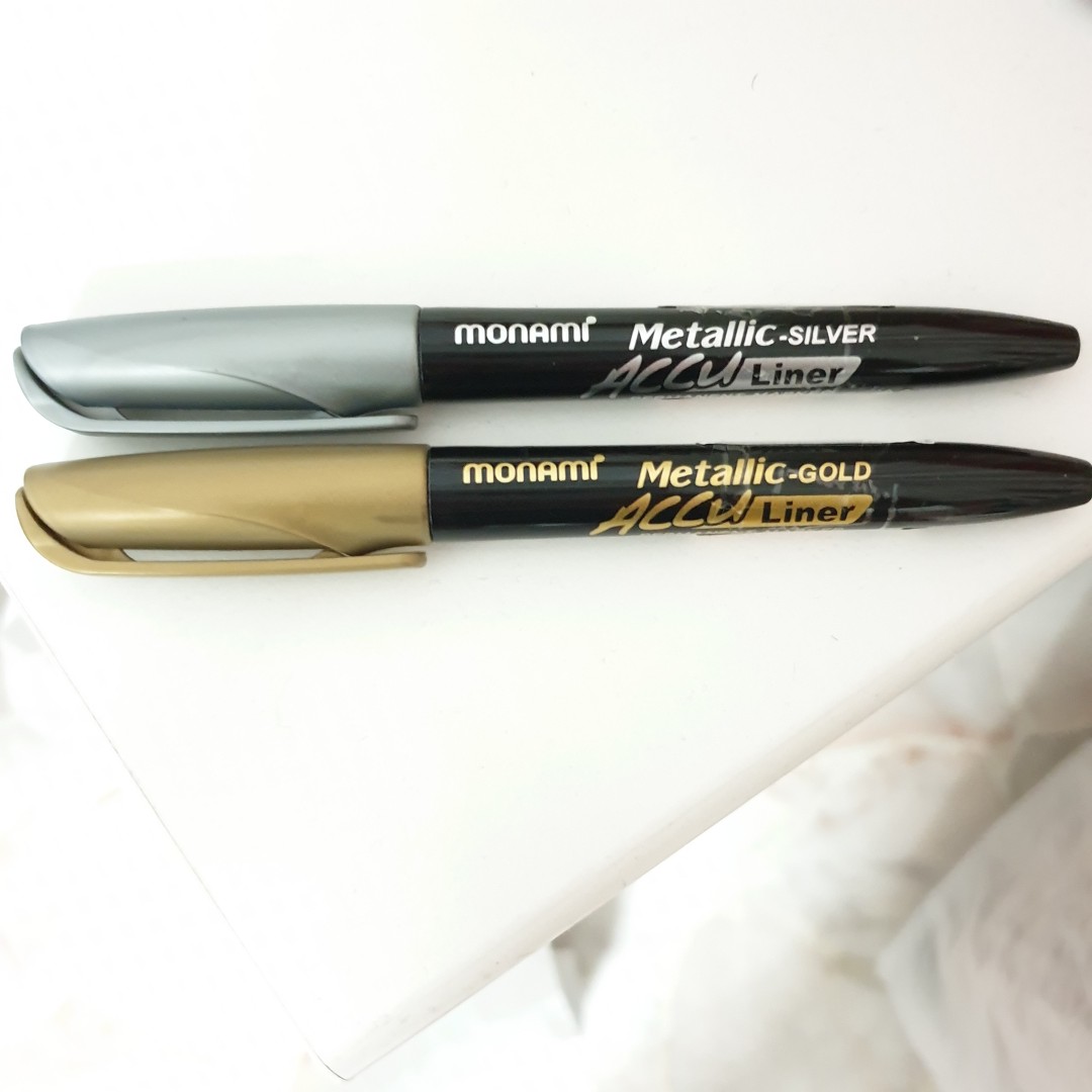 Monami Accu Liner Metallic Permanent Marker, Hobbies & Toys, Stationery ...