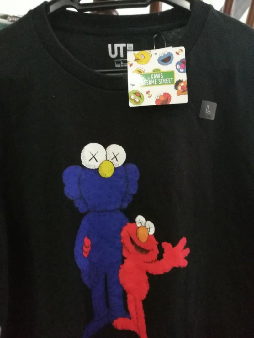 Original Uniqlo Kaws Sesame Street Elmo BFF, Men's Fashion, Tops & Sets ...